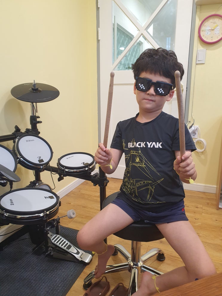 청주시 모충동 공주옥음악학원 "귀염둥이 장*준(초1)드럼수업" : 네이버 블로그