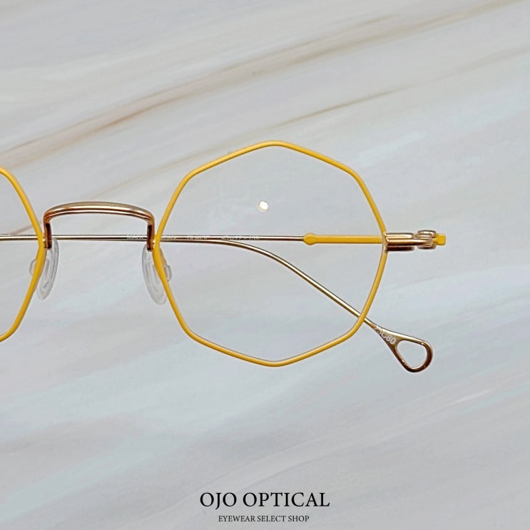 가볍고 유니크한 팔각형 풀티타늄 안경, 안네발렌틴 블레이즈 [Anne et Valentin - BLAISE 23C80] 옐로우 ...