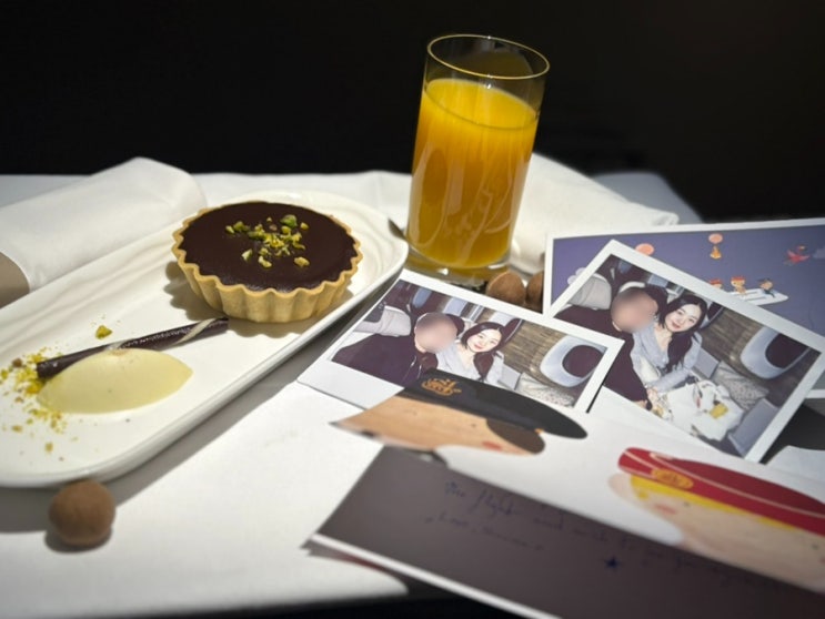 [D+1089 | D+1090]싱가포르 일상 : Roji on A380 Emirates EK355 🇦🇪 : 네이버 블로그