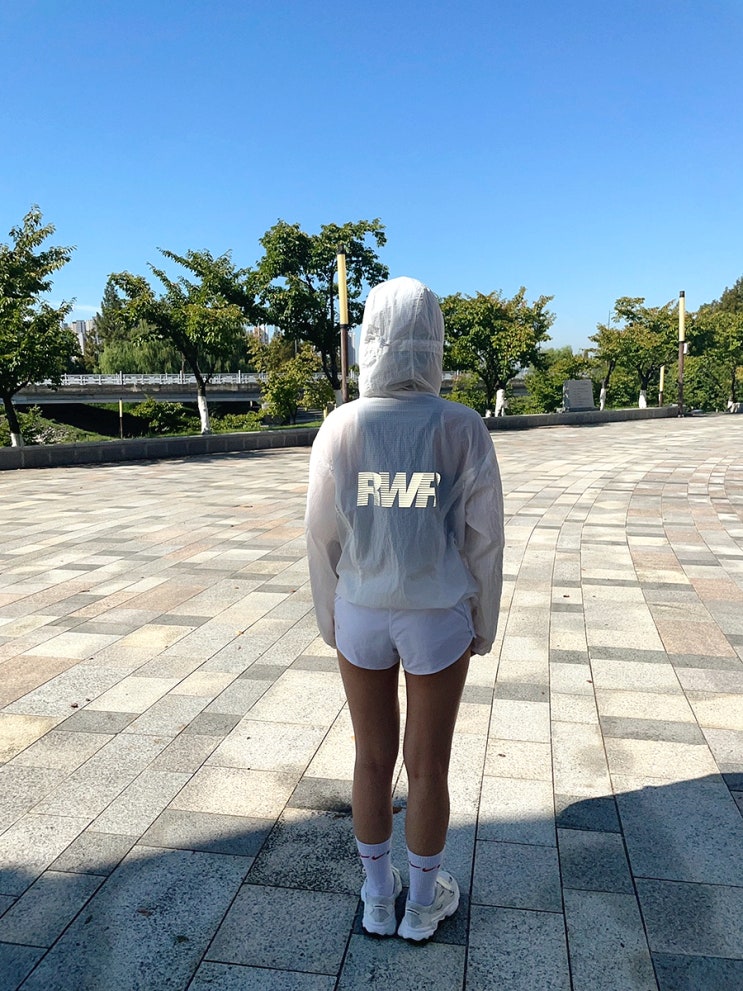 러닝 바람막이 RWR 런위더 V2 데일리까지 완벽 : 네이버 블로그