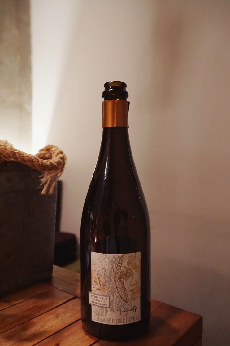 Pierre Deville 'Primitif' Grand Cru Extra Brut (피에르 드빌 '프리미티프' 그랑 크뤼 ...