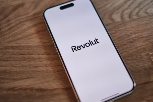 하나의 앱으로 전 세계 금융을 자유롭게 누릴 수 있는 글로벌 디지털 금융 플랫폼 " Revolut " 레볼루트 : 네이버 블로그