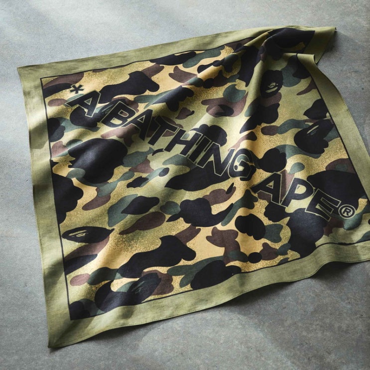 2025년 12월 일본잡지부록 | A BATHING APE® 베이프 1ST CAMO 애니버서리 반다나 : 네이버 블로그