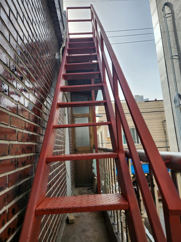 대구 공장 철제계단 맞춤 설치 현장 : 네이버 블로그