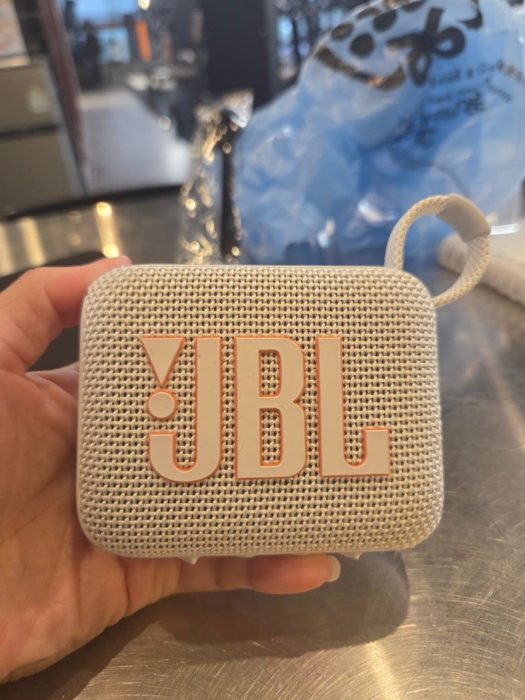 JBL 블루투스 스피커 GO3 vs GO4, 직접 써본 비교 후기 : 네이버 블로그