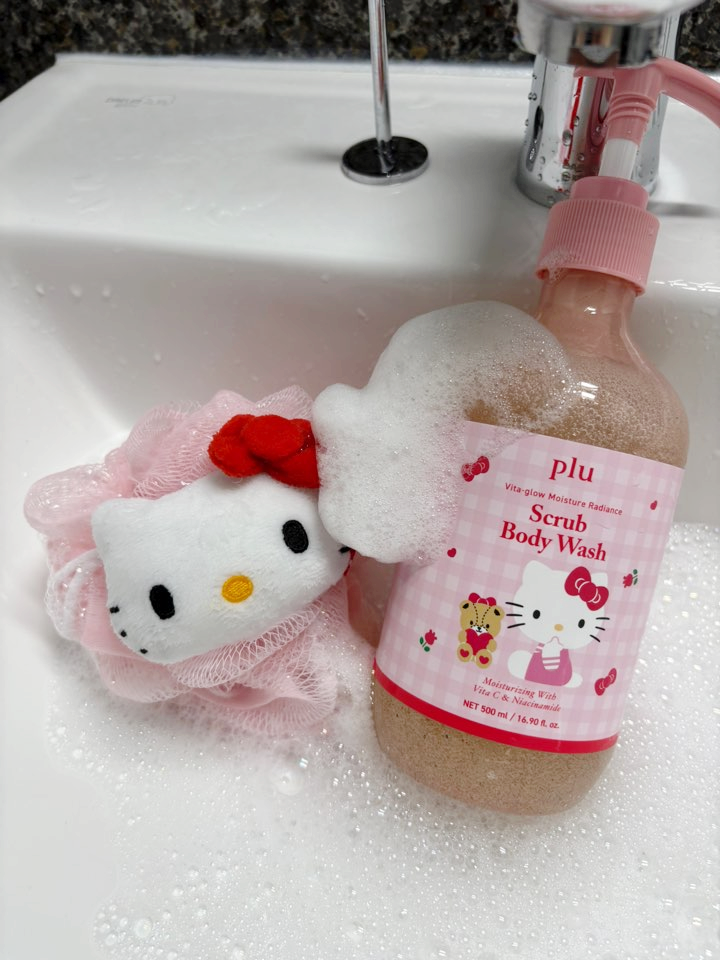 올리브영 헬로키티 콜라보 바디워시💖 플루 비타글로우로 바디각질관리 완벽하게! : 네이버 블로그
