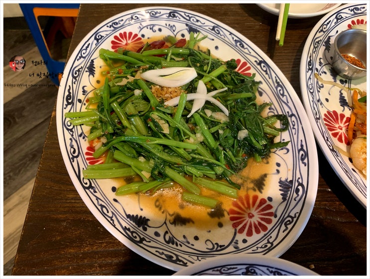 방배동 맛집 방배 카페거리 먹자골목 태국 음식점 따올라이 & 옛날 후라이드 치킨 닭터호프 : 네이버 블로그