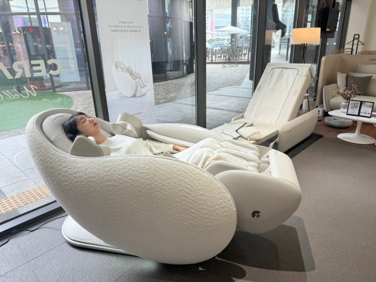 세라젬 웰카페 안마의자 신제품 파우제M8 체험 후기 : 네이버 블로그