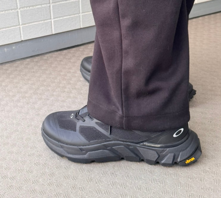 Oakley Light Breath Triple Black 오클리 라이트 브리드 트리플 블랙 : 네이버 블로그