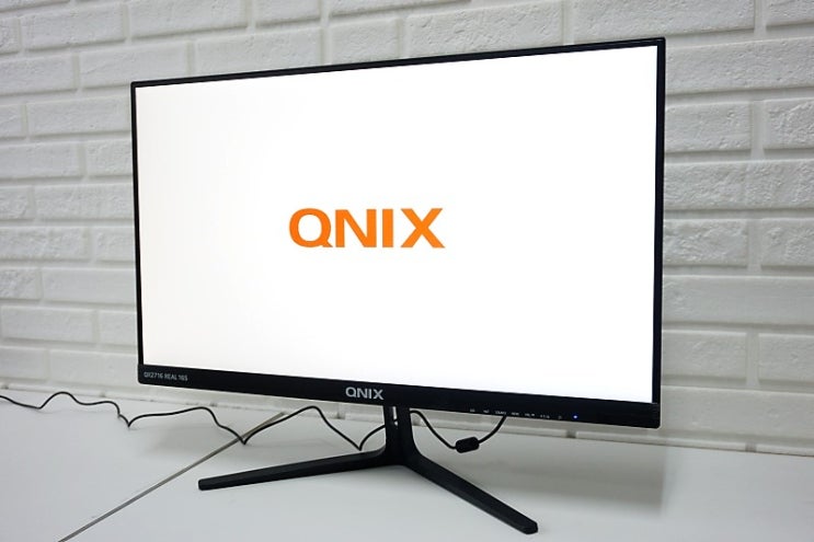 QNIX gaming monitor with essential functions : 네이버 블로그