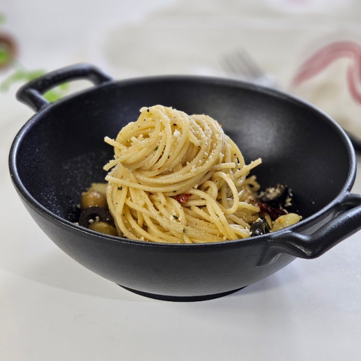 알리오 올리오 올리브 파스타 만드는법 올리브 마늘 오일 스파게티 요리 : 네이버 블로그