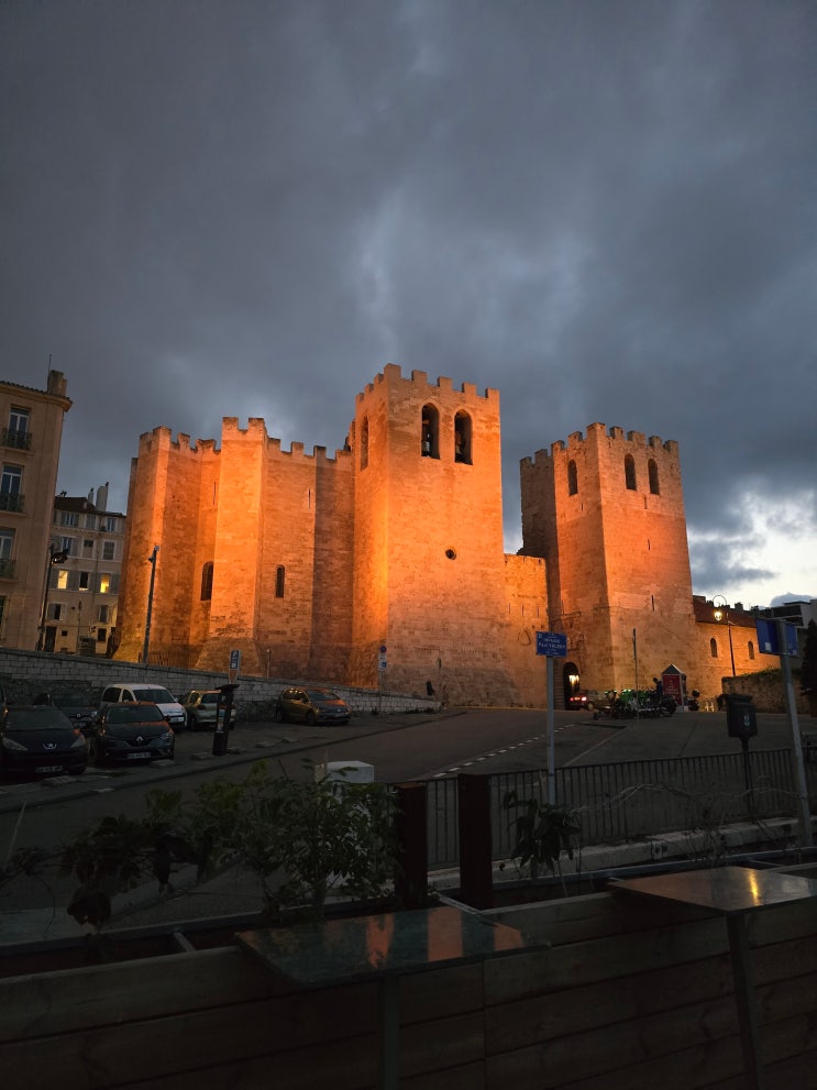 🇫🇷 남프랑스 여행 #25 : & 야경 (마르세유) : 네이버 블로그