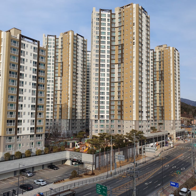 ♥화순전세 /삼일파라뷰 에듀시티 105동 19층 공급93.2559제곱(28py),전용 68.0159제곱, 전세 1억5천7백50만원 /방3,욕실2개,신축후 4년차 : 네이버 블로그