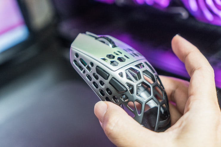 초경량 마그네슘합금 MAGNOX SL PRO MINI 8K 마우스 특별한 타공디자인 : 네이버 블로그