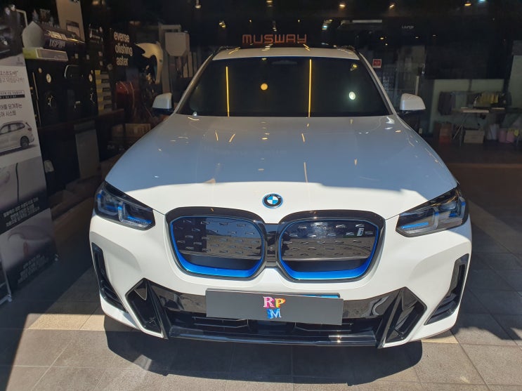 BMW 카오디오 avi bm100 스피커 교체 (BMW g80 ix3) : 네이버 블로그