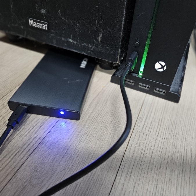 외장 SSD로 XBOX ONE 게임 로딩 속도를 빠르게 (기가바이트 SSD 1TB + 유니콘 하드케이스) : 네이버 블로그