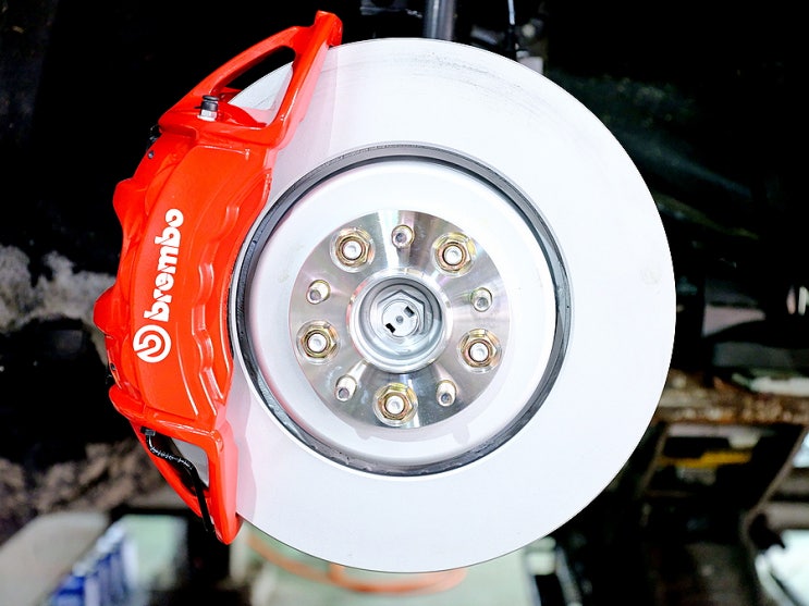 KA4 신형 하이브리드 카니발 브레이크_고성능 6P 장착하기! : 네이버 블로그