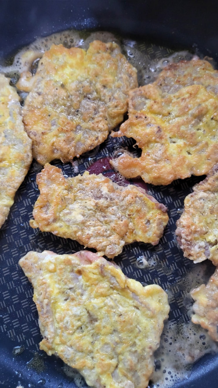 1월 28일: 섣달 그믐날. 친구들의 집 방문 - 과천 행복찹쌀떡, 개포동 르메이에르 소금빵이라 쓰고 버터빵,에어부산 BX391편 화재 관련, 비행기 화재시 대처요령 ...