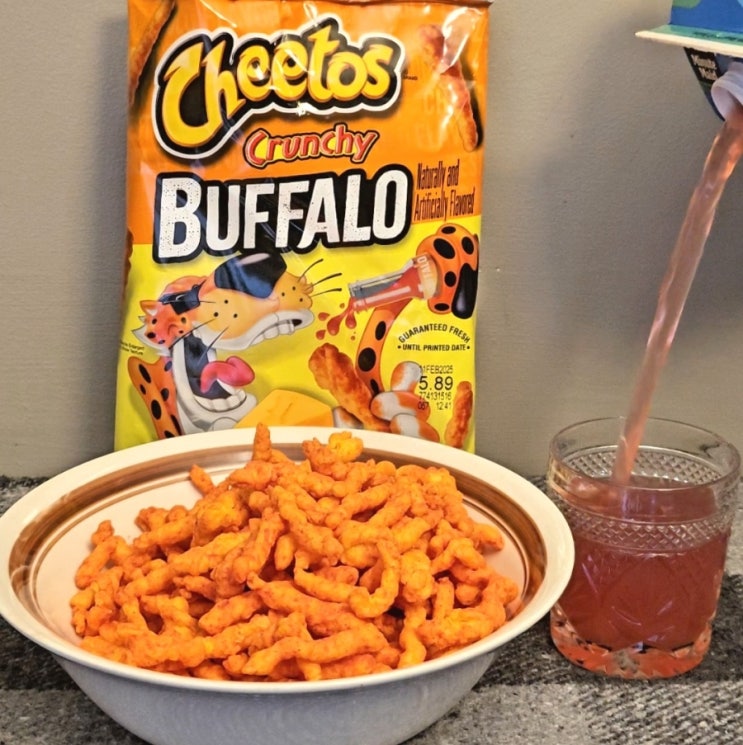 미국 매운 신맛 치토스 버팔로 Cheetos Buffalo Crunchy 솔직 후기 : 네이버 블로그