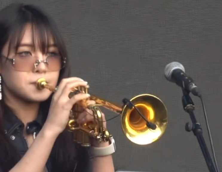 따라라라라~송 (Tararara~) 트럼펫 연주자 고이페이(Gao YiFei), 원곡 Time Of Our Lives : 네이버 블로그