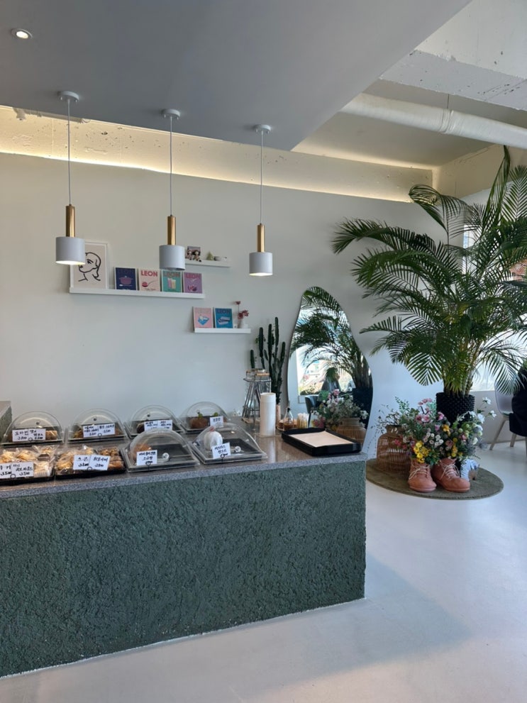 [통영/카페] 오션뷰카페 일월십사일 미수점 with 통영해저터널 : 네이버 블로그