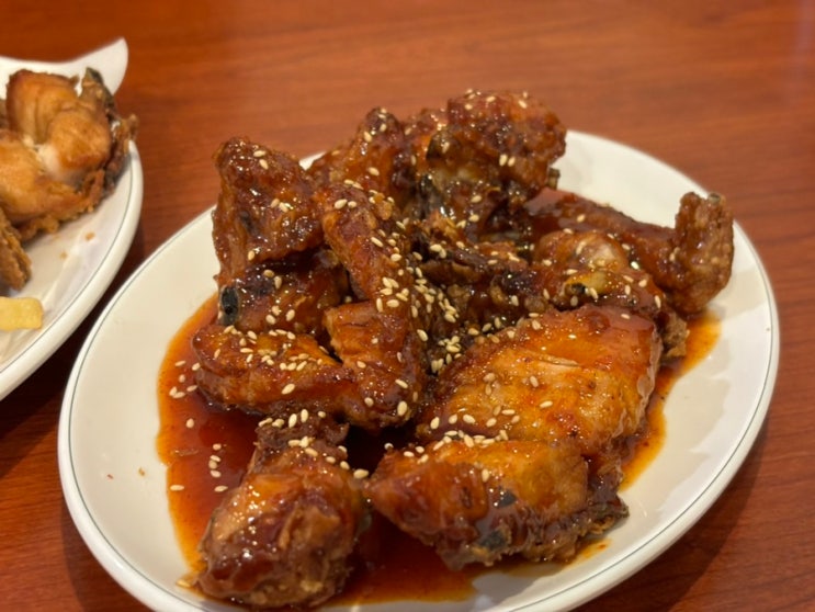 논현역 노포 맛집 | 옛날통닭 맛의 정석[영동치킨] 어제 먹었는데 오늘 또 먹고싶음 : 네이버 블로그