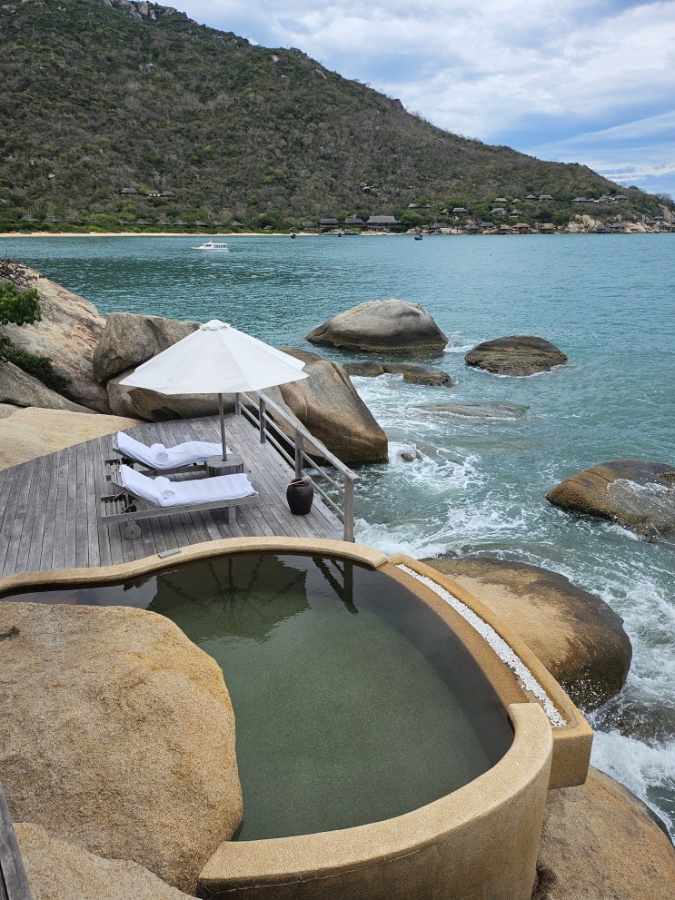 식스센스 닌반베이 객실 후기 - 락 풀빌라 (Rock Pool Villa) : 네이버 블로그