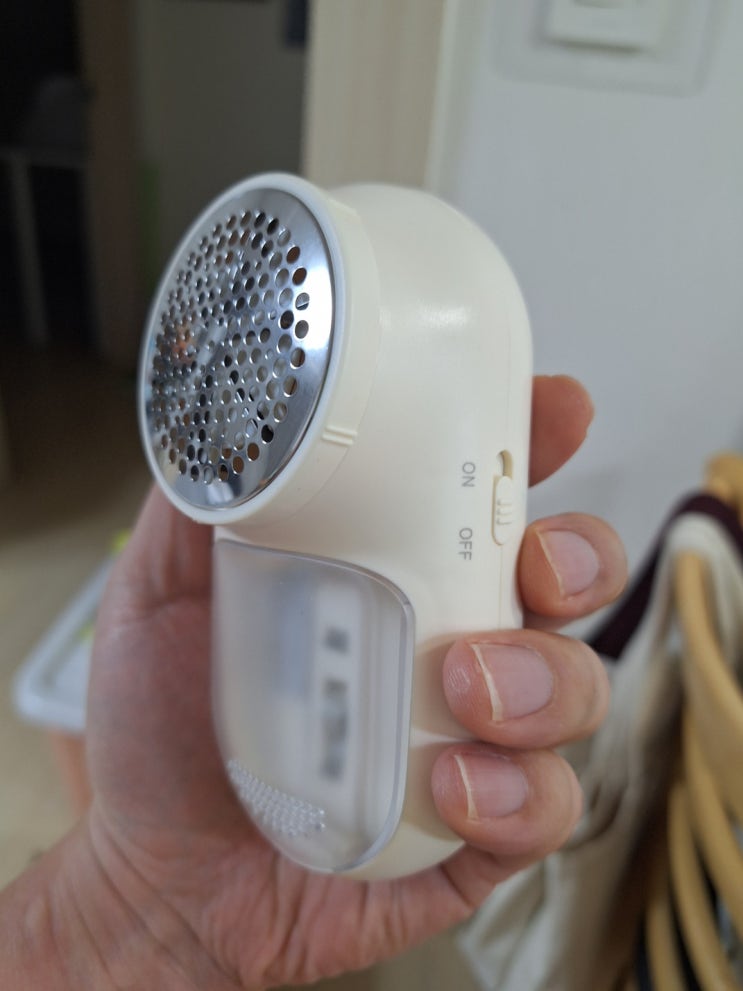 알리사 보풀제거기 / Alissa fabric shaver / 솔직 사용기 / 보풀 제거기 추천 : 네이버 블로그