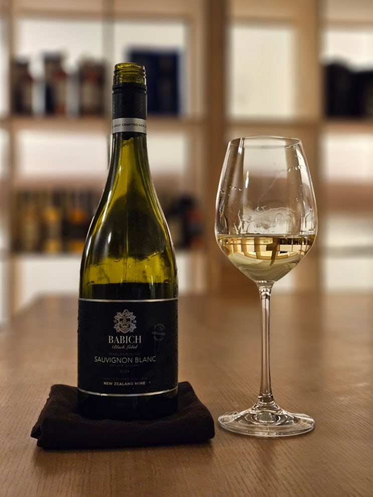 배비치 바비치 블랙 라벨 말보로 소비뇽블랑, Babich Black Label Sauvignon Blanc : 네이버 블로그