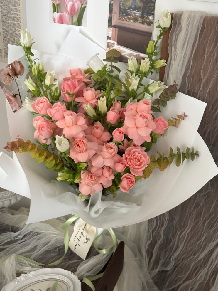 크러쉬온플라워 Signatuer 차밍레이스and캄파눌라꽃다발 프로포즈꽃다발 생일꽃다발 여자친구꽃다발추천 언주역꽃집 학동역