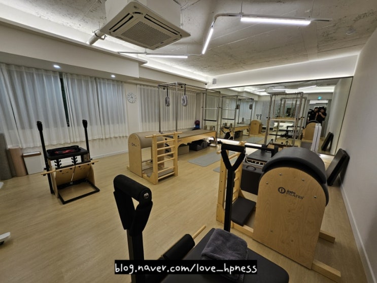 방배동 필라테스 1:1 수업 후기(1일차 운동일지)♥︎ 피지오스튜디오 방배점 가격 : 네이버 블로그