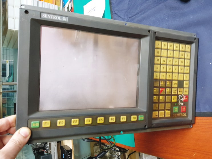 Sentrol-Oi 산업용 모니터 화면이 안들어오는 증상으로 인한 액정교체, A/D 메인보드 수리 진행건 : 네이버 블로그