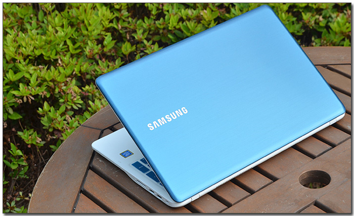 대화면 노트북에 산뜻한 컬러를 더하다, 삼성 노트북5 NT500R5M-K27L : 네이버 블로그