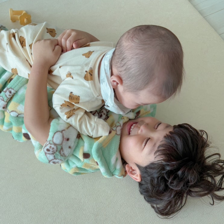 형제 육아일기 : 유치원 수료식, 공동육아, 봄방학 : 네이버 블로그