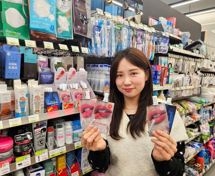 "화장품도 편의점에서"…고물가에 가성비 뷰티상품 '불티' : 네이버 블로그