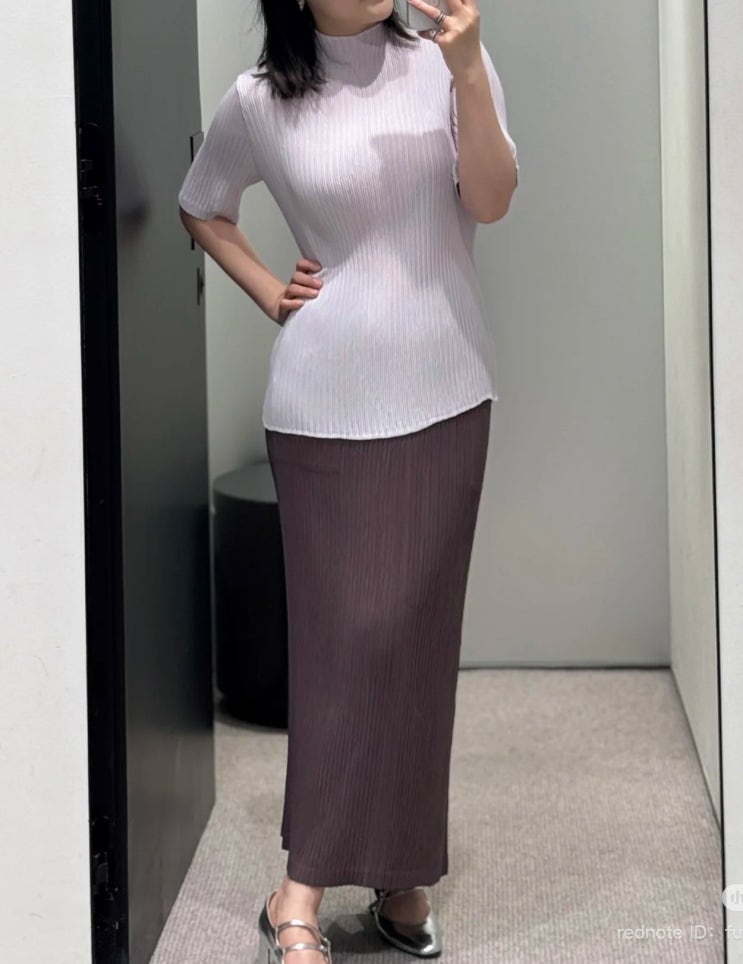 판매완료::) [이세이미야케] 2월 해칭 탑,스커트 세트 (브라운) : 네이버 블로그