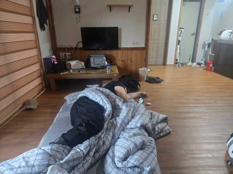 지리산 노을펜션 솔직 후기! 노래방, 수영장, 스크린골프까지 다 되는 곳? : 네이버 블로그