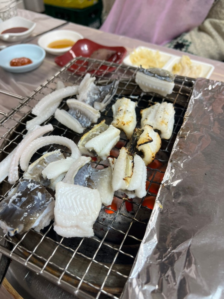 기장 대변항해녀촌 11번가의집 아나고 해물모듬 전복죽 : 네이버 블로그