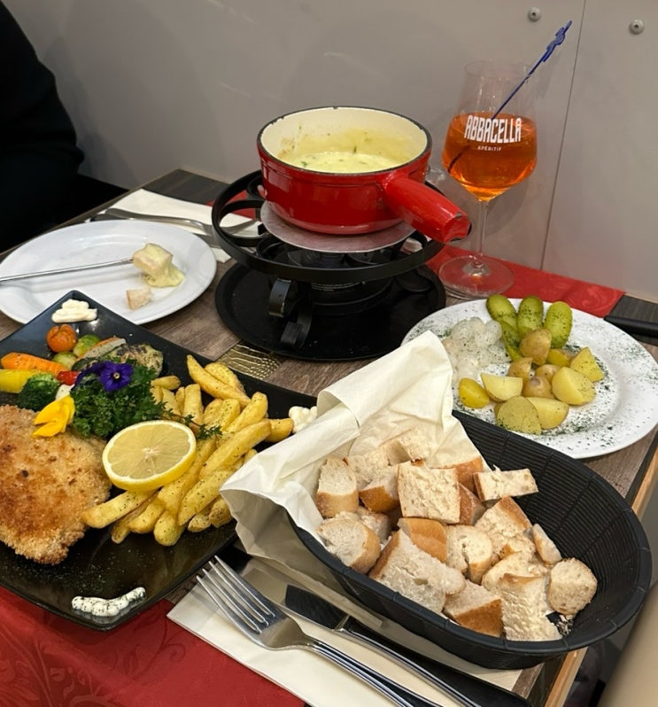 [스위스 인터라켄]Restaurant Cafe Gleis 3; 한국인 입맛에 딱 맞는 퐁듀 맛집(위치/가격/내부) : 네이버 블로그