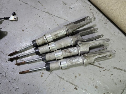 포르쉐 파나메라 970 프론트 전자 쇼바 쇽업쇼버 Porsche 970 Panamera Shock Absorber Strut ...