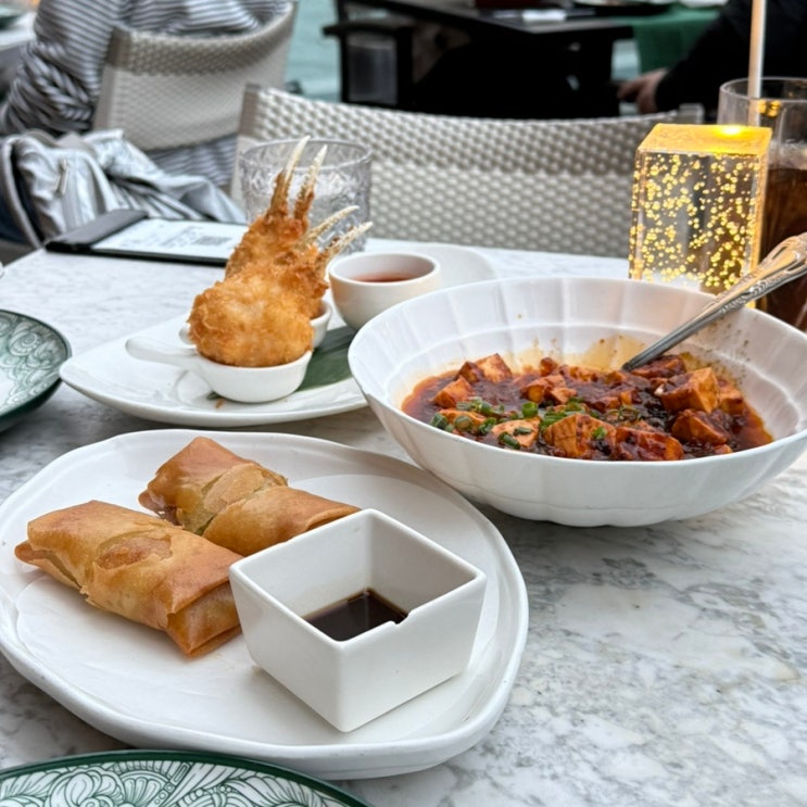 홍콩 침사추이 베이징덕 맛집 덕 빅토리아 Duck Victoria 테라스 날씨이슈 후기 : 네이버 블로그