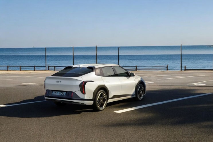 "긴급! 3,400만원 기아 ev4 세단 전기차" ev4 사전계약 가격 공개. : 네이버 블로그