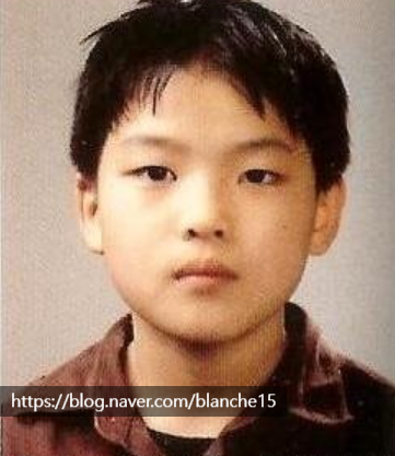 3살때 입양되어 키워준 양부모님께 60억집 선물한 연예인 정체.jpg : 네이버 블로그