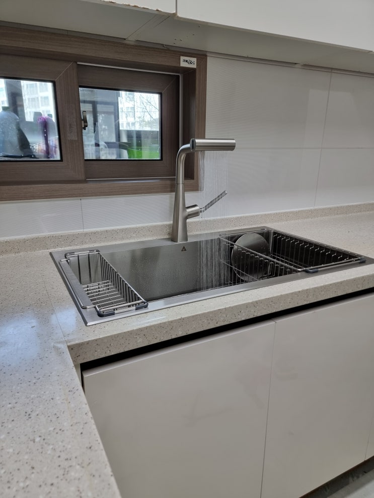 여보~ 옆집에 사각싱크볼 바꿨다더라~아티잔EDU858 에떼르노4way 폭포수전 EK-3001 : 네이버 블로그