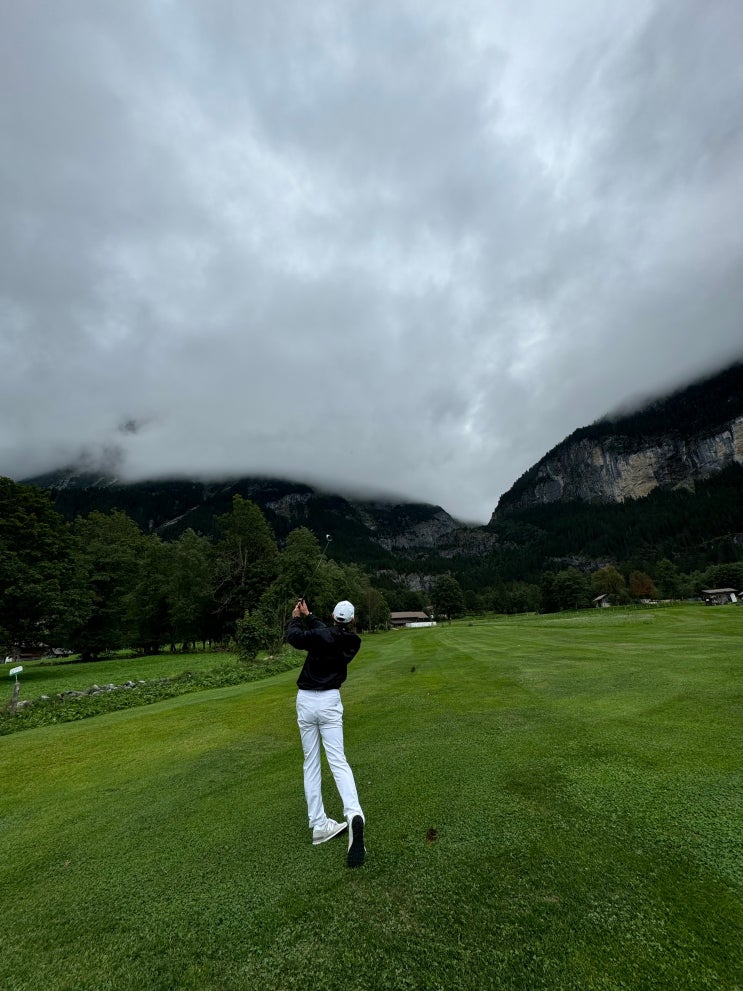 [Grindelwald] 스위스 그린델발트 여행 - 골프장 Par3 9홀 방문 후기! (Golf Grindelwald ...