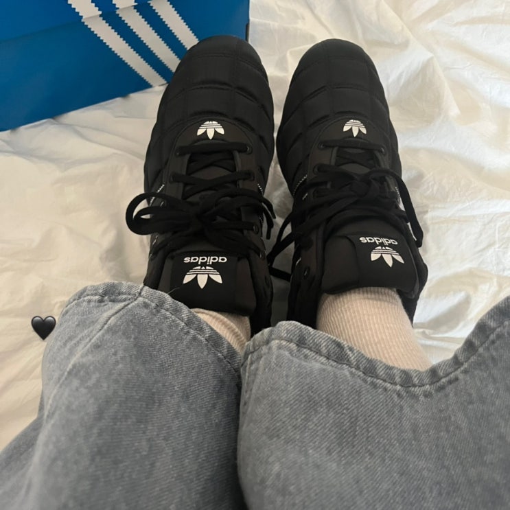 아디다스 아디레이서 로우 코어 블랙 실버 메탈릭 JS0286 실착 후기 : 네이버 블로그