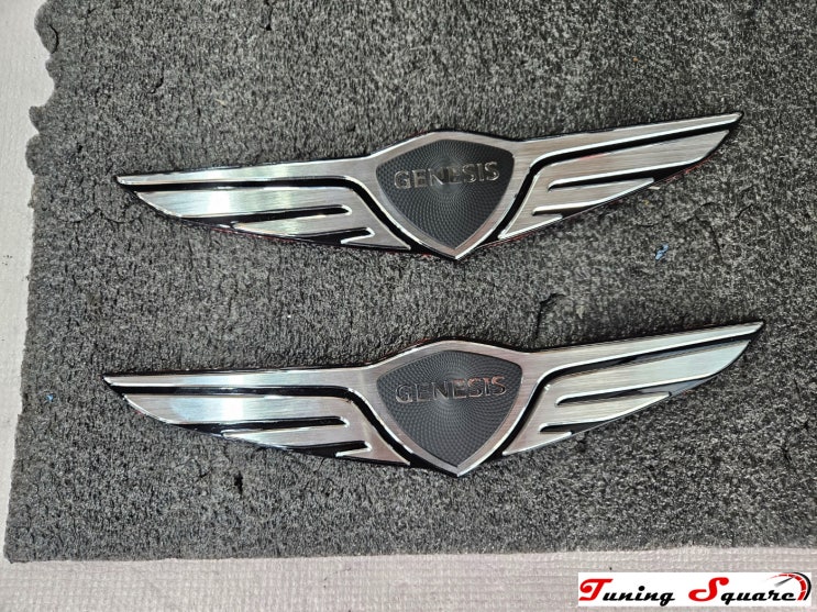EQ900 신형 제네시스 신형엠블럼 교체~ G70 , G80 , G90 , GV70 , GV80 제네시스 3세대엠블럼 교체해 드려요 ~! : 네이버 블로그