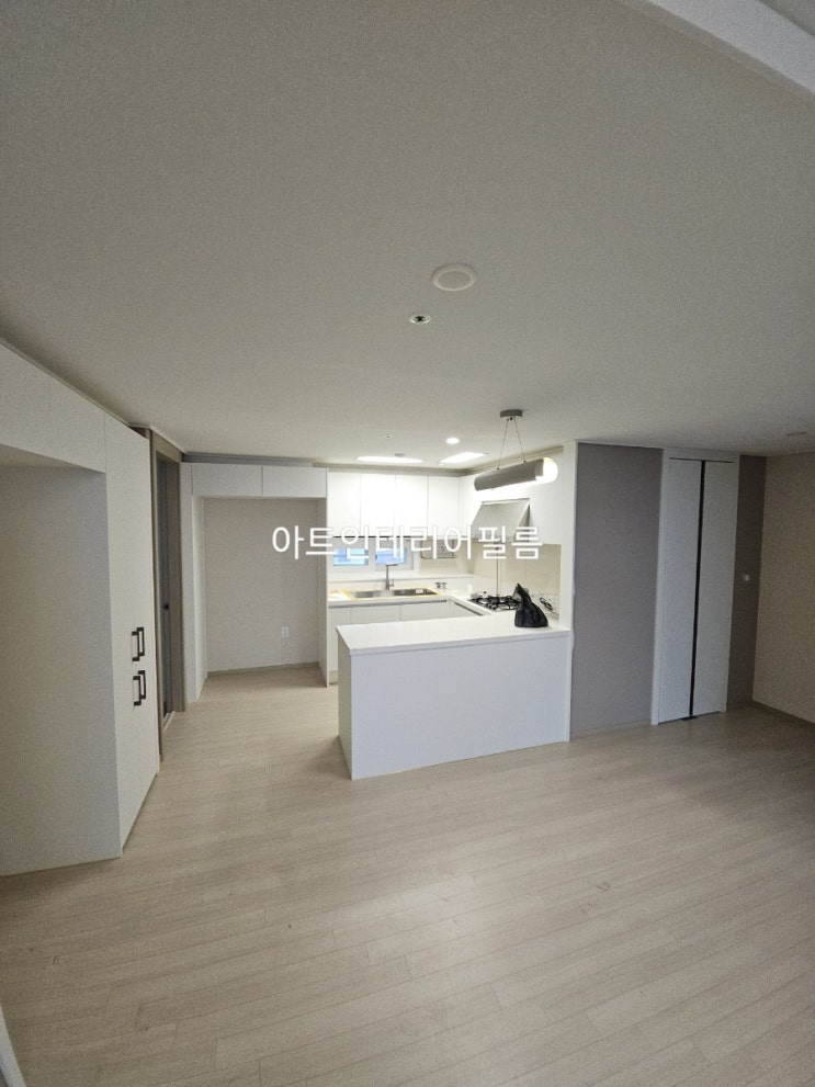 천안인테리어필름 부성e편한세상 주방 시트지 시공후기 RS160(ES160) : 네이버 블로그