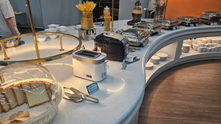 푸꾸옥 공항라운지 더센즈(the sens lounge) 더라운지앱 이용 : 네이버 블로그