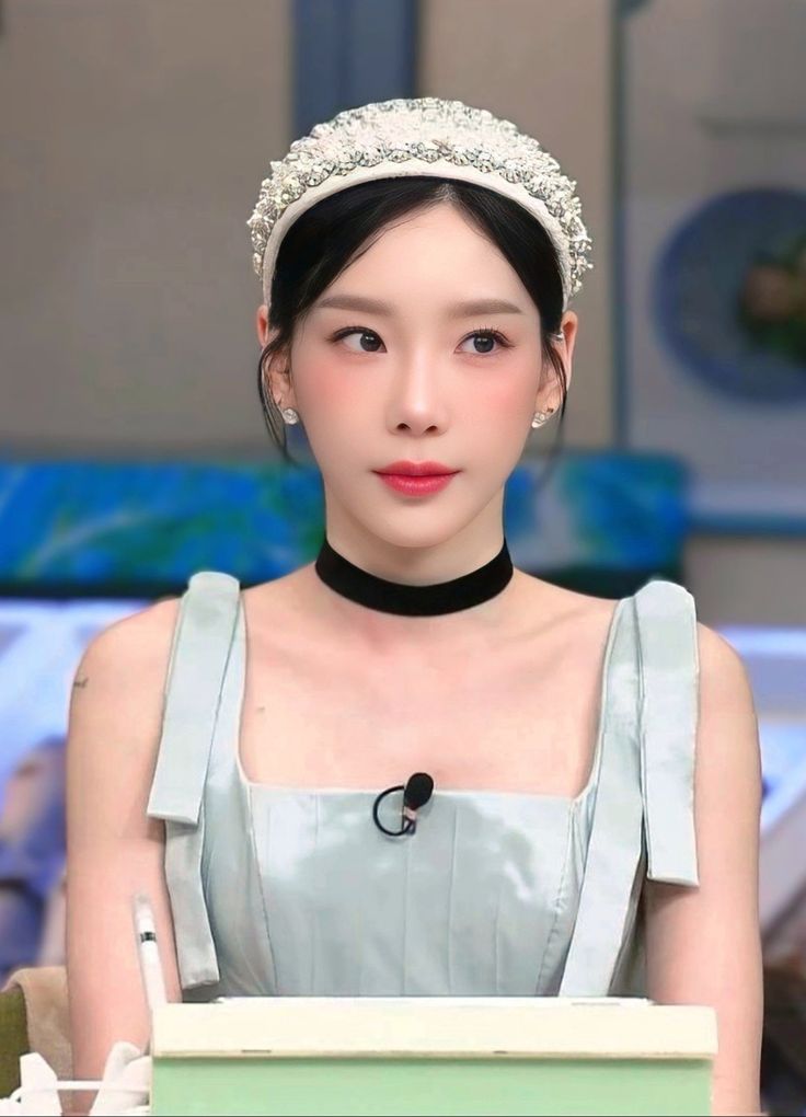 여쿨라가 알려주는 여쿨라 인생 코디 & 메이크업 추천 feat.연예인처럼 꾸미기 : 네이버 블로그